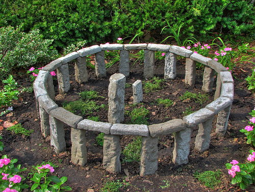 gardenhenge | CLONEHENGE