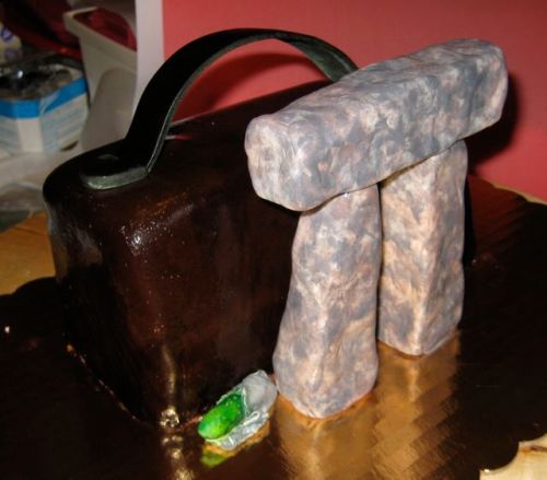 Stonehenge cake | CLONEHENGE