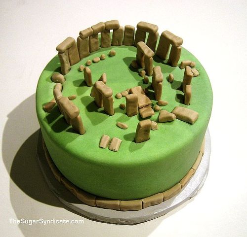 Stonehenge cake | CLONEHENGE